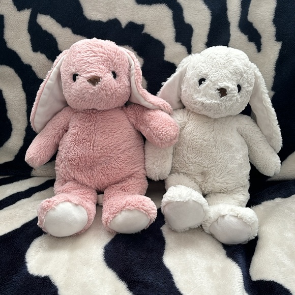 MinisoLife | Toys | Minisolife Plush Bunnies Set | Poshmark
